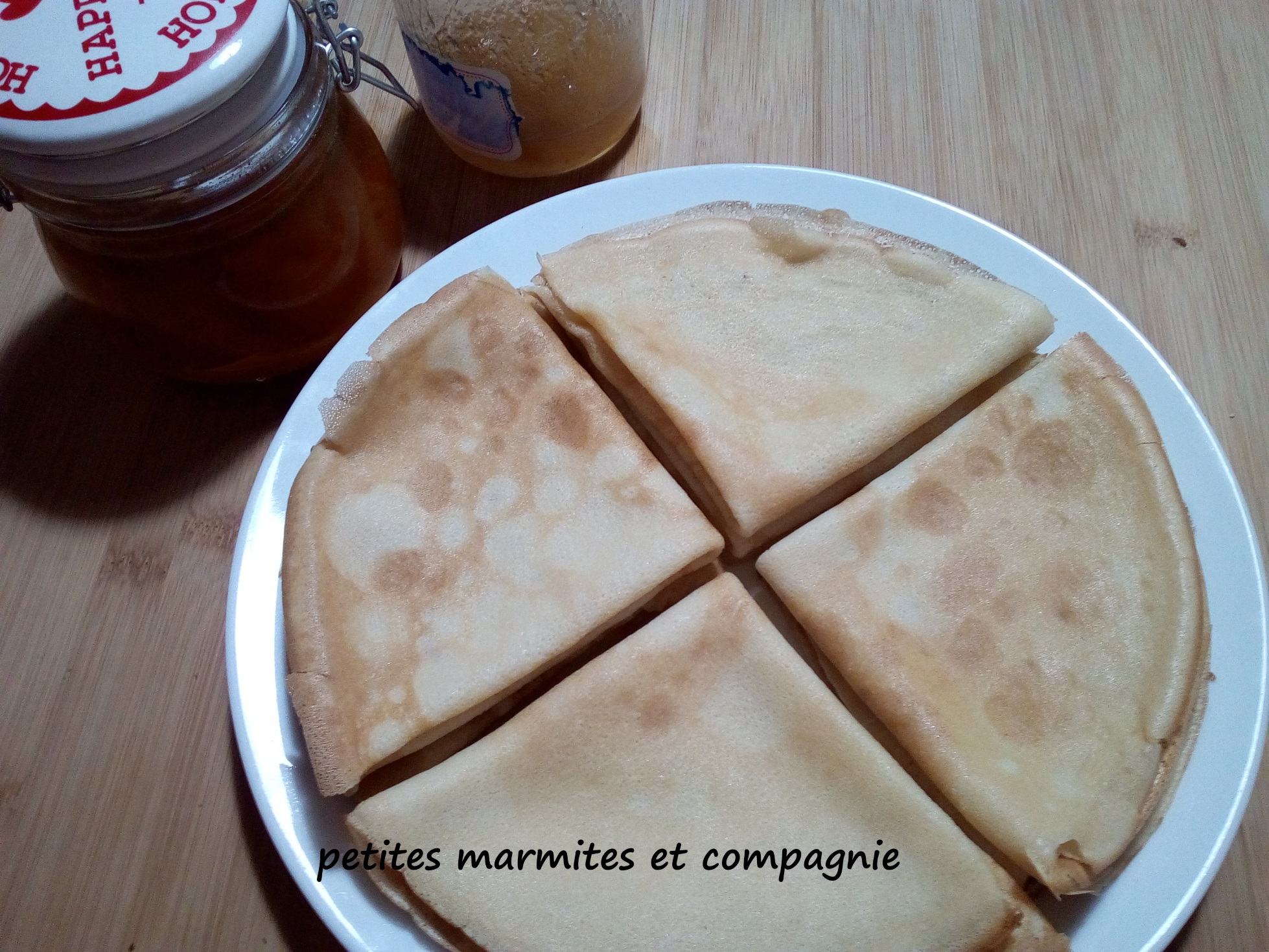 Crêpes au lait d'amandes - PETITES MARMITES & COMPAGNIE
